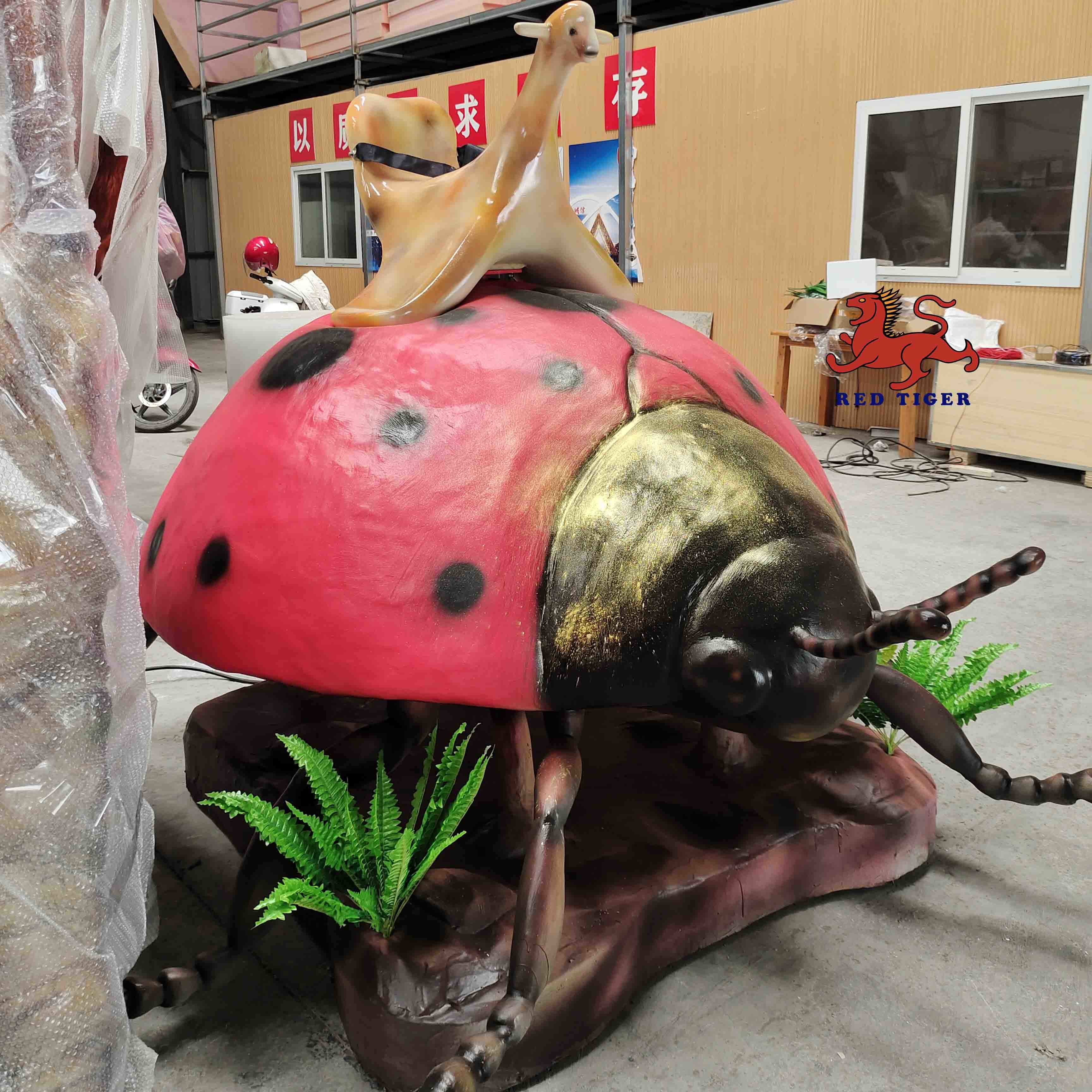 Theme Park Realistic Animatronic Ladybug Model Natural Color