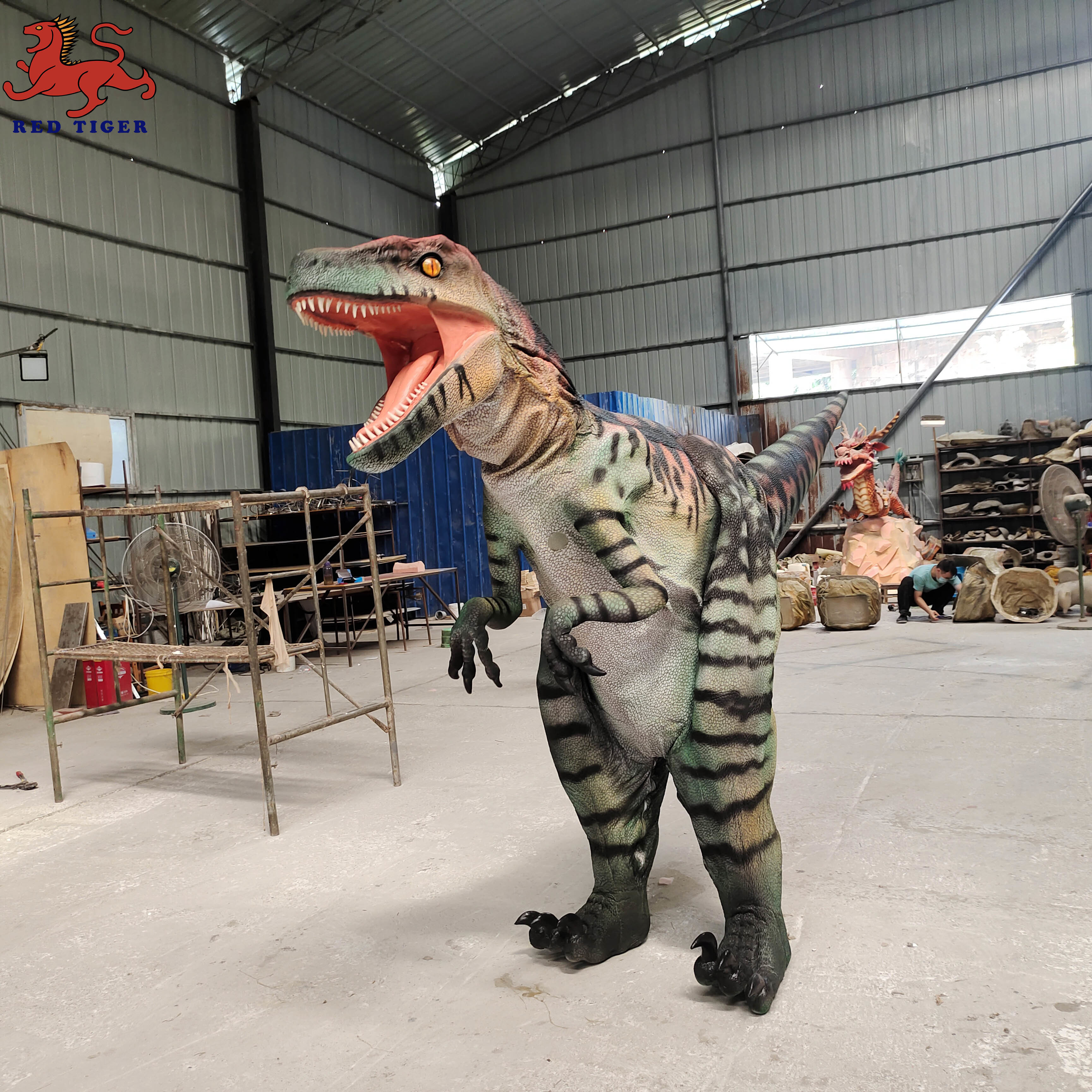 Life Size Velociraptor Realistic Dinosaur Costume For Stage Show